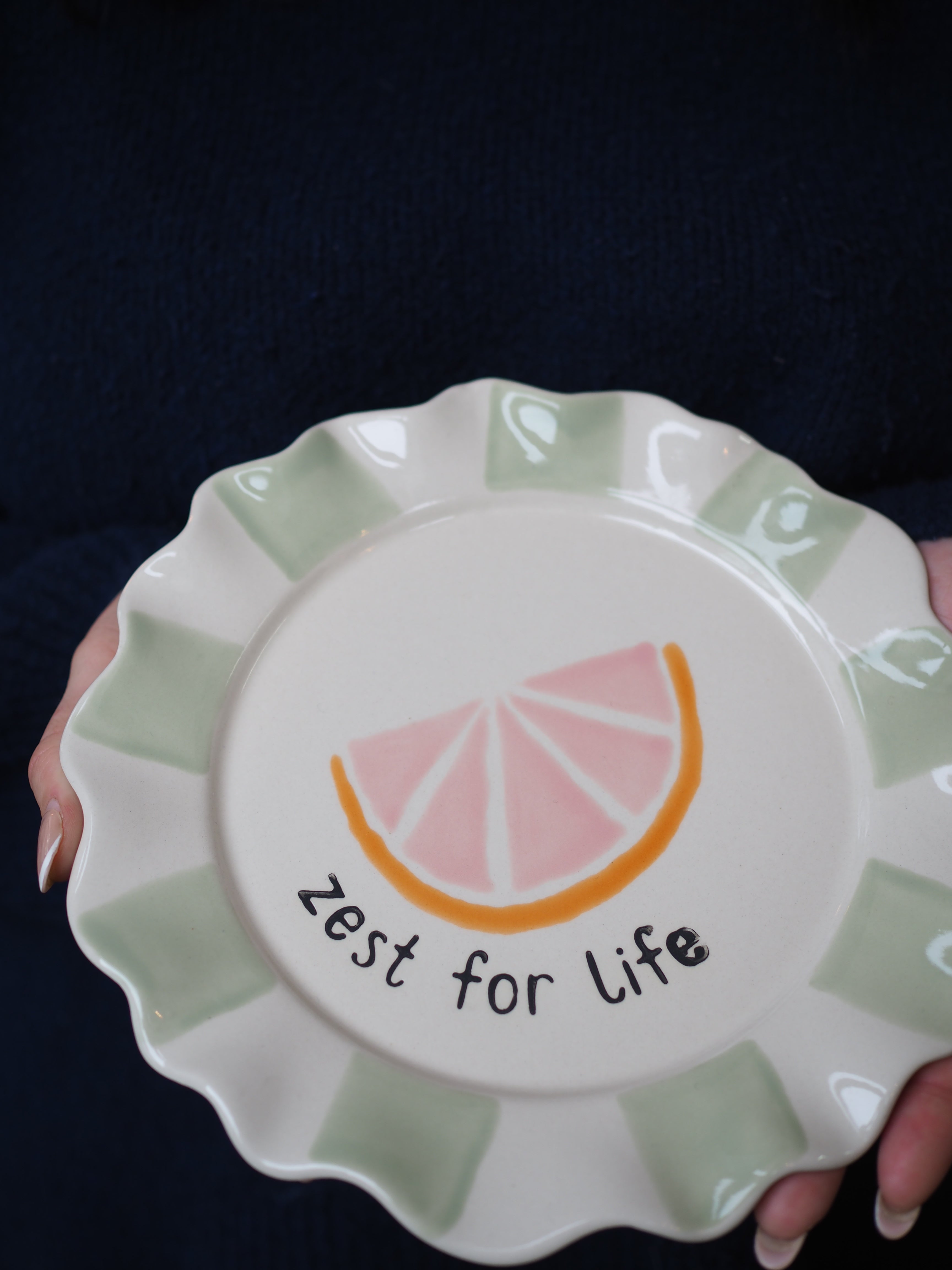 Caroline Gardener Side Plates – Pamplemousse